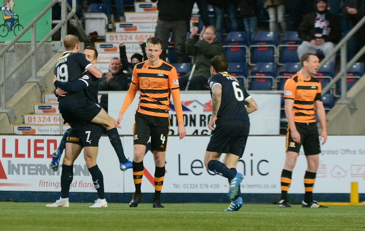 Falkirk v Alloa Athletic - Alloa Athletic FC