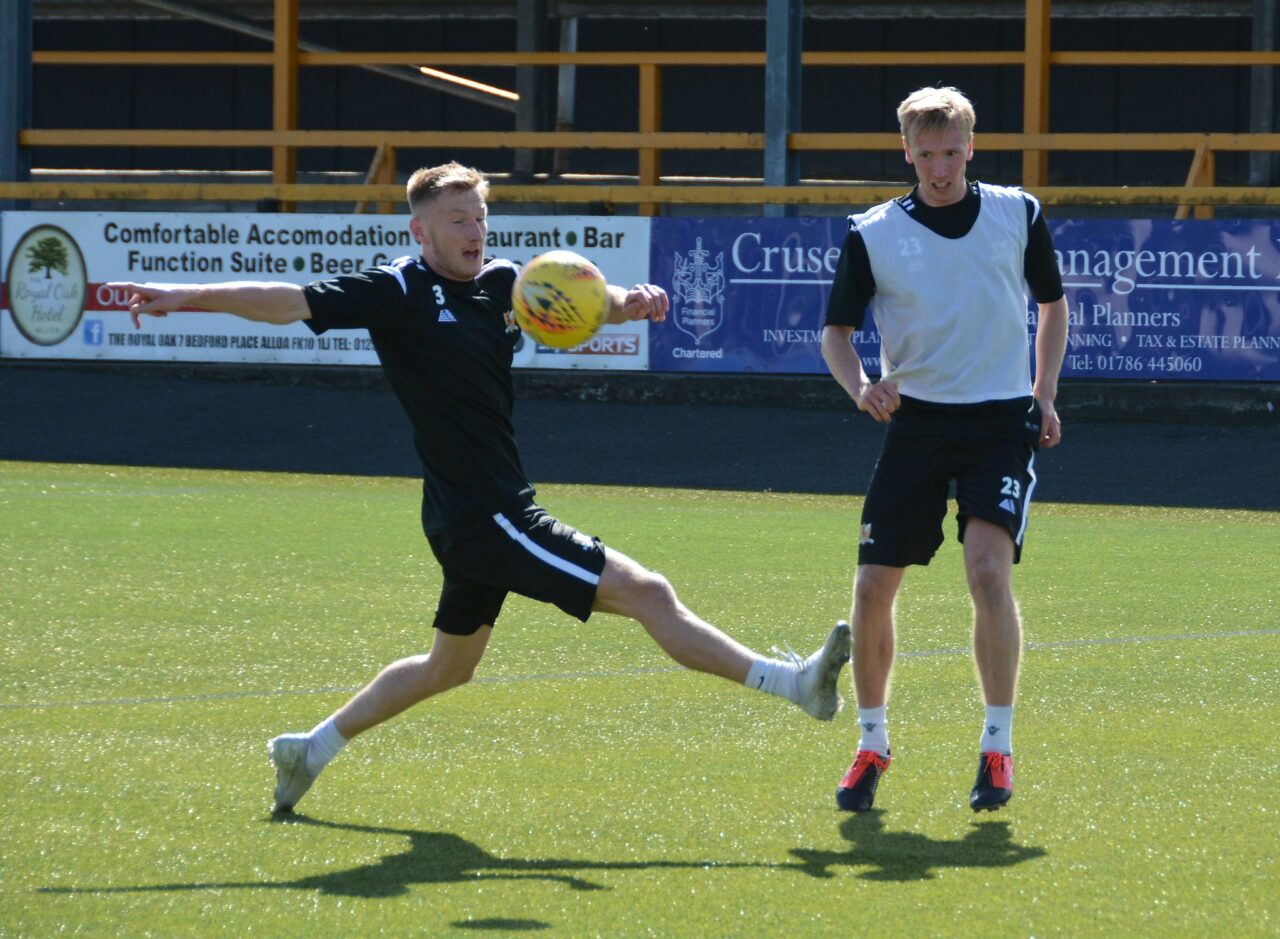 Innes Murray joins the Wasps - Alloa Athletic FC