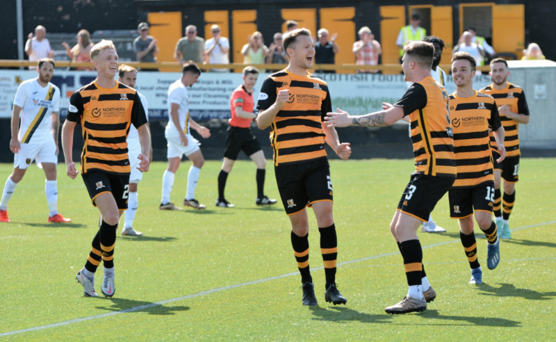 Alloa Athletic v Livingston - Alloa Athletic FC