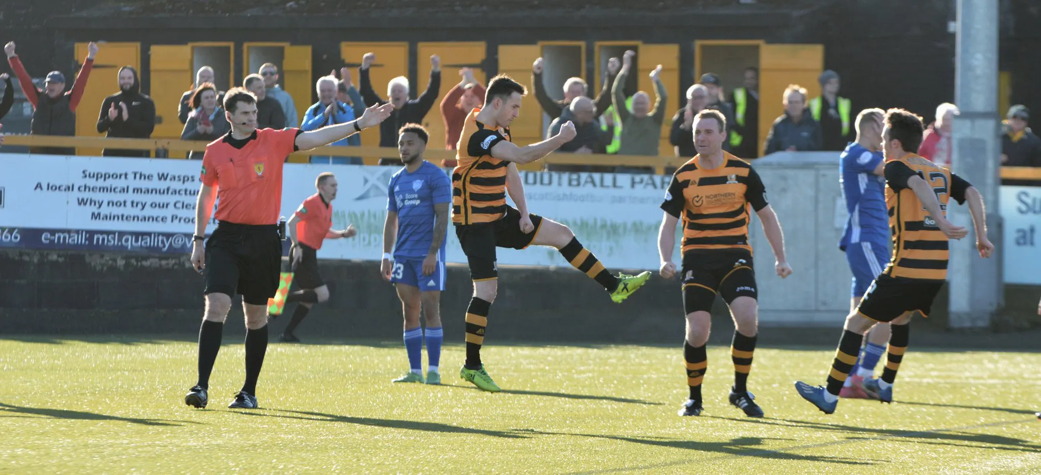 Alloa 1 - 0 Peterhead - Alloa Athletic FC