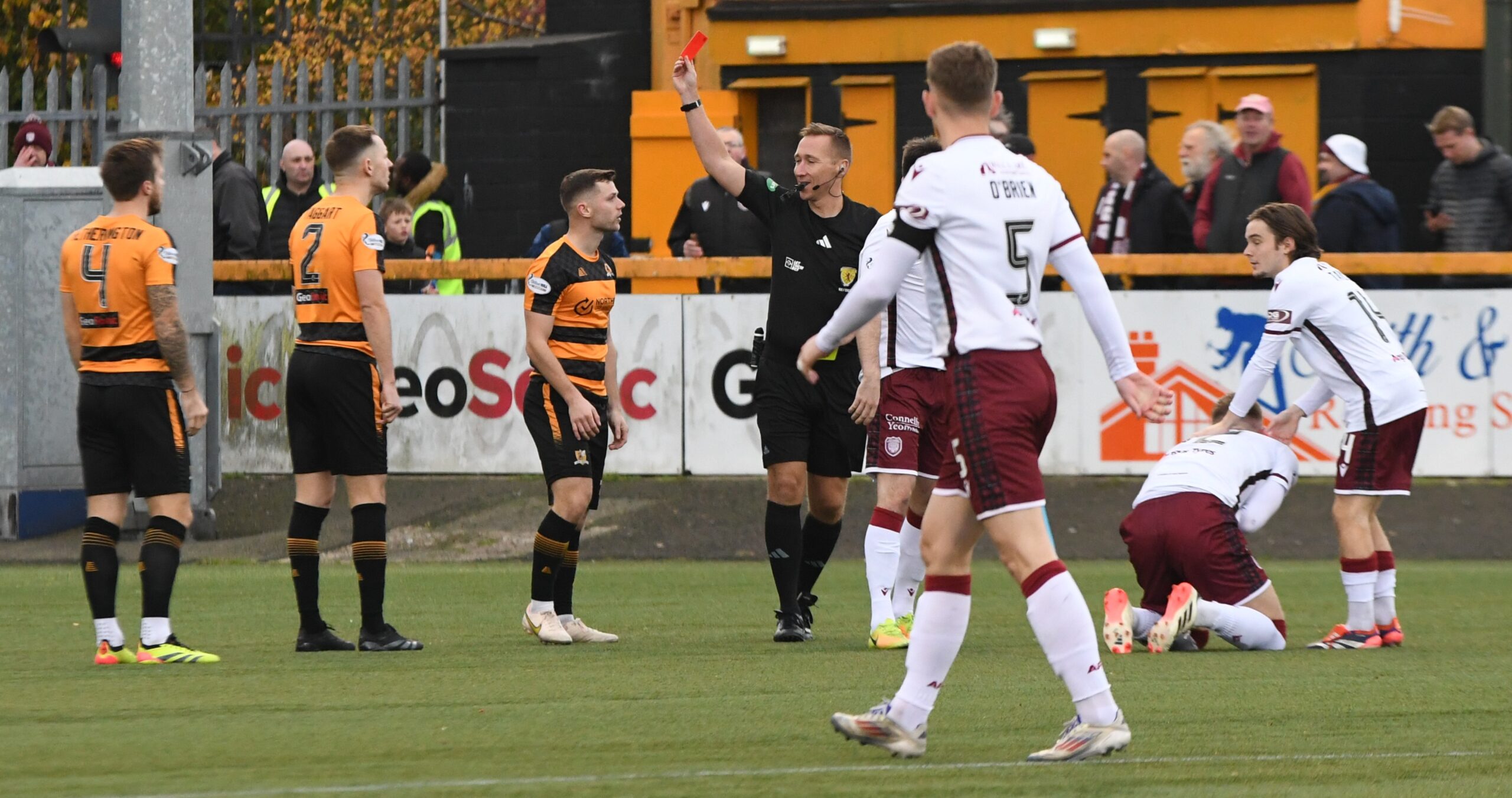 Alloa 0-1 Arbroath - Alloa Athletic FC