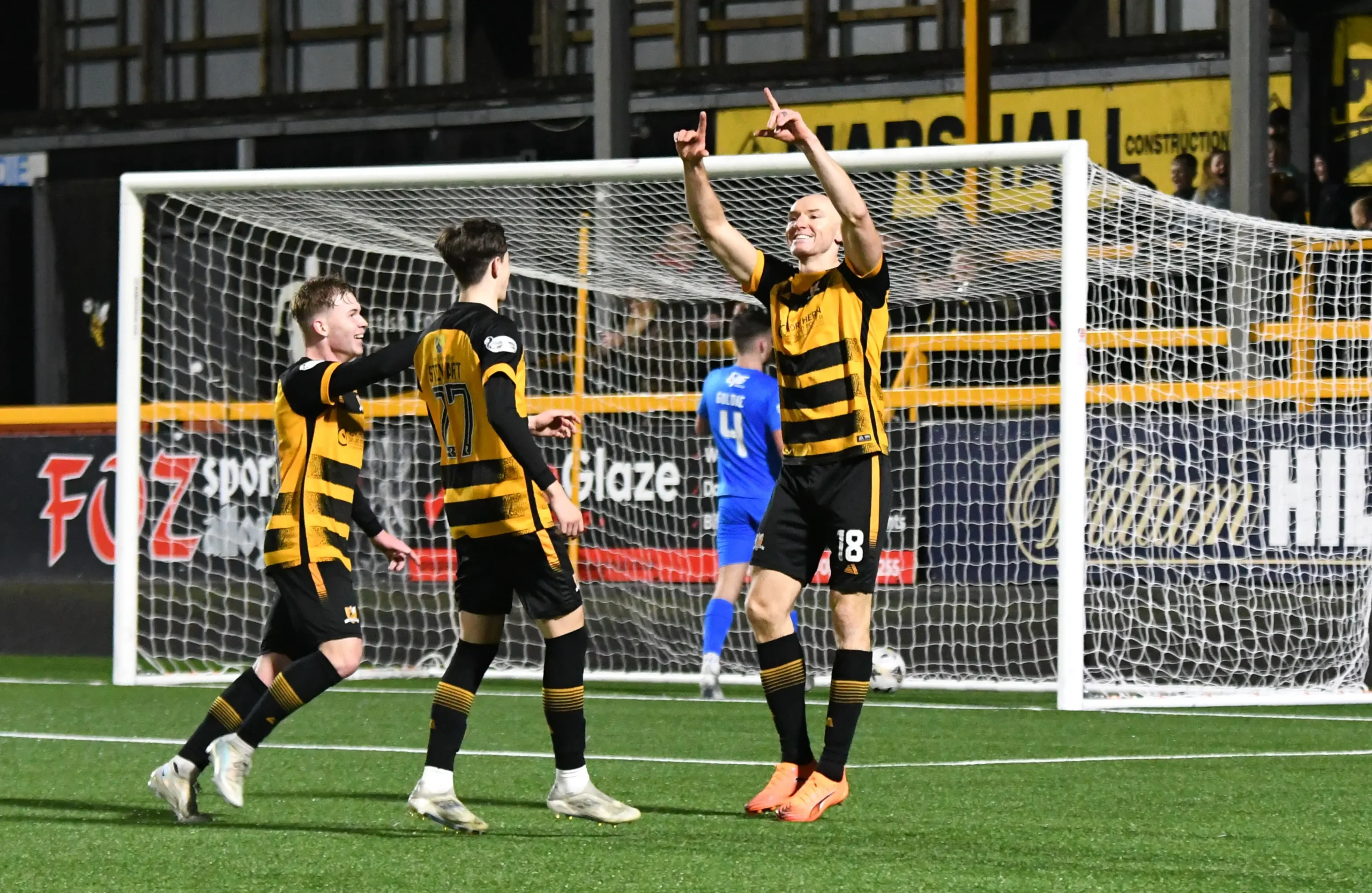 Alloa 4 - 0 Peterhead - Alloa Athletic FC